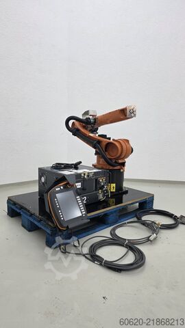 Industrijski robot
KUKA KR 10 R1420 + KR C4