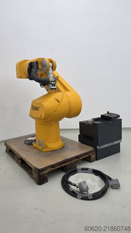 Industrijski robot
Stäubli RX160 + CS8C