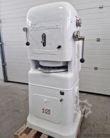 Delilica i oblica za testo
Fortuna Automatic dough divider and rounder