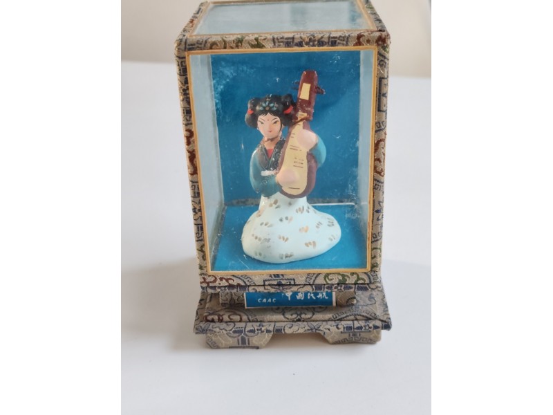 VINTAGE CAAC KINESKA FIGURA SUVENIR AVIO KOMPANIJE