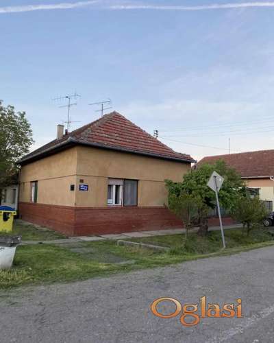 Prodajem kuću u Bečeju