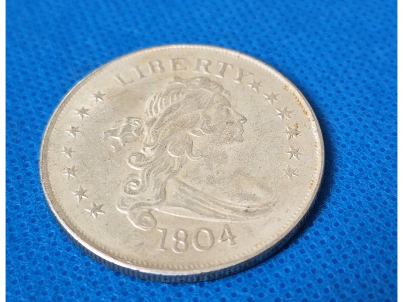 USA - 1804. ::Draped Bust Dollar::