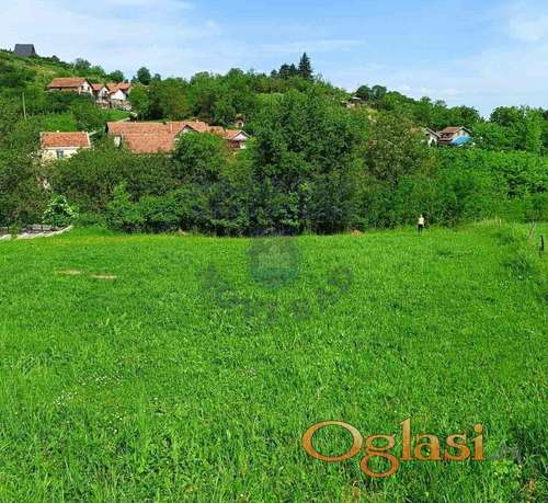 Izuzetan plac u Rakovcu! Građevinski plac