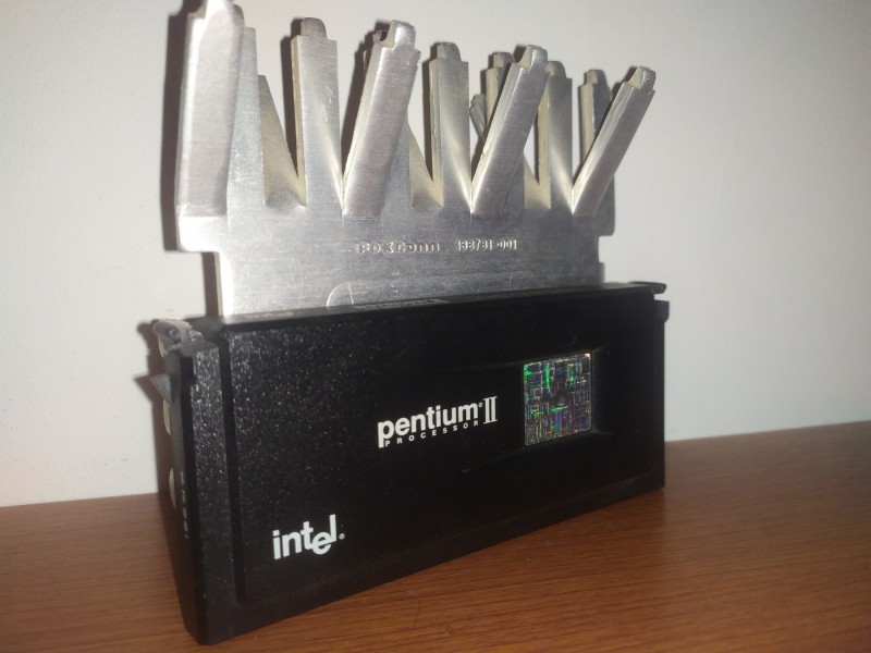 Intel Pentium 2 350MHz