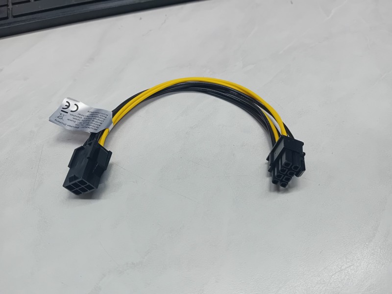 adapter sa pin6 gpu na pin 8 gpu novo ispravno 20cm