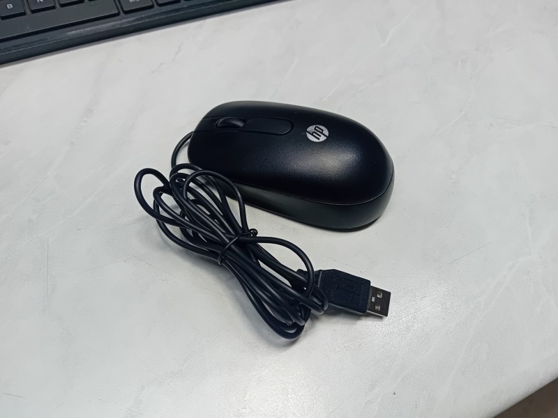 hp usb mis SM-2027 ispravan