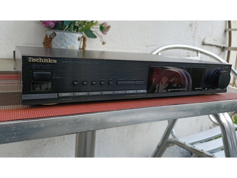 Technics ST-X901L