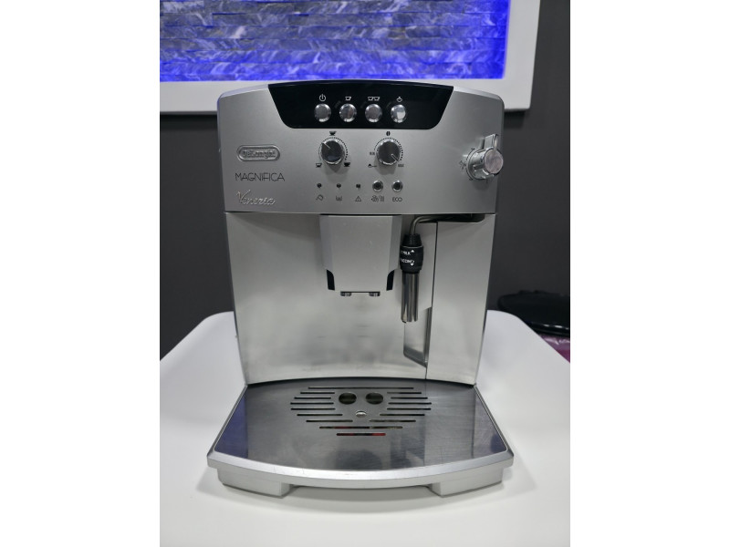 DeLonghi Magnifica Venezia Automatski espresso aparat