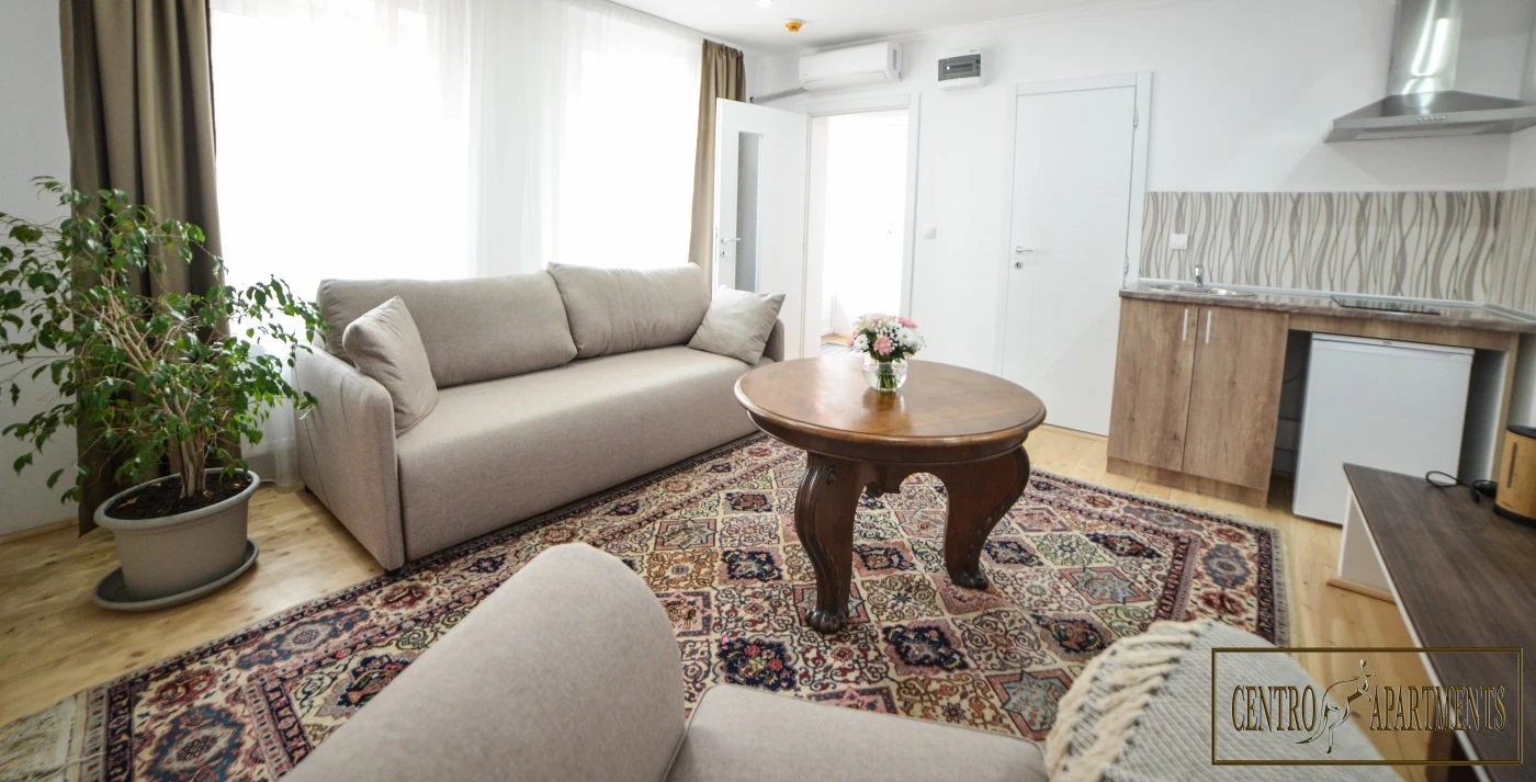 CENTRO APARTMENTS