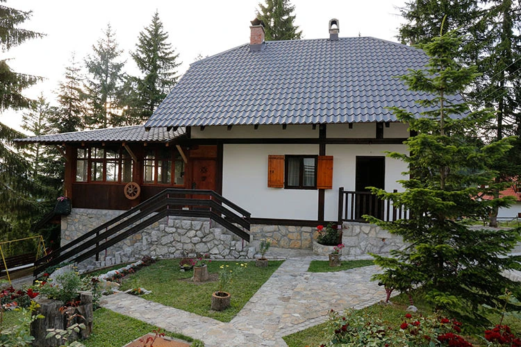 VILA SMILJANIĆ