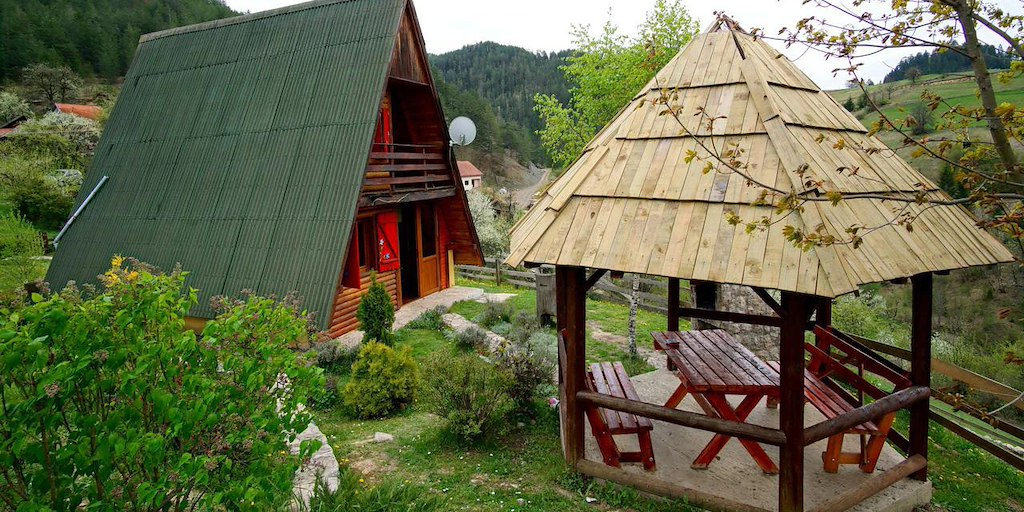 JOVANOVE LIVADE