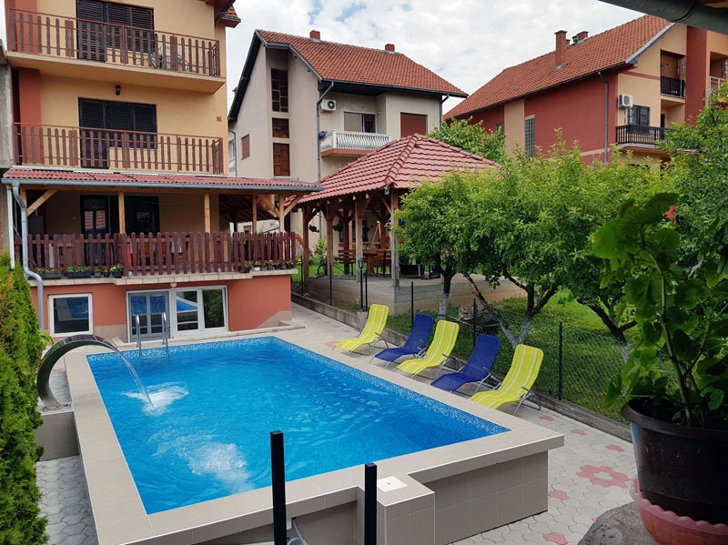 APARTMANI LUKIĆ