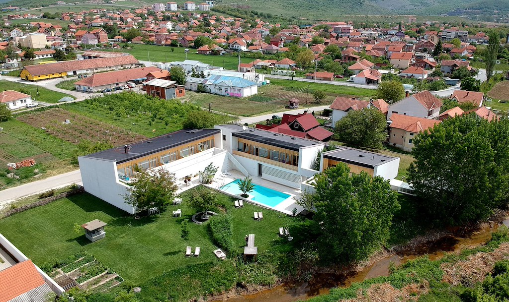 HOTEL GRAČANICA