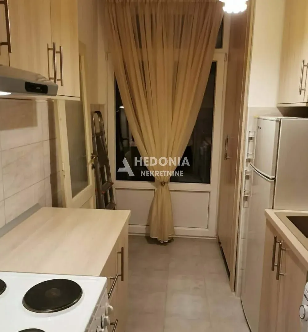 Prodaja, dvosoban stan, 49m², Kanarevo Brdo, Beograd