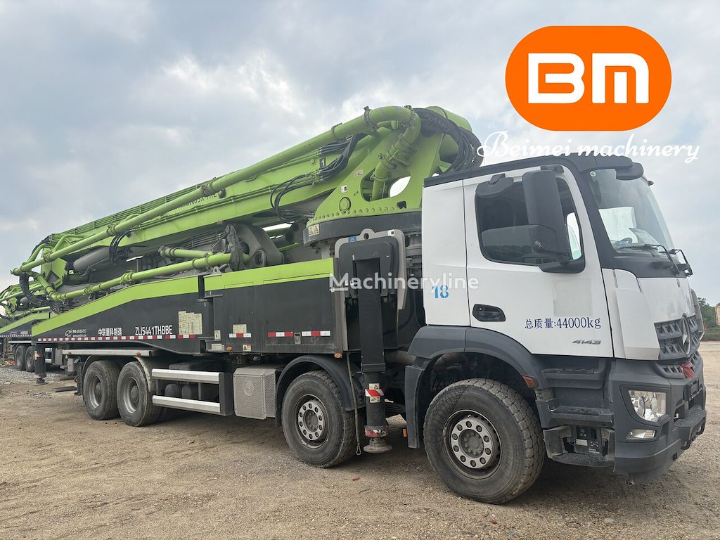 Zoomlion ZLJ5441THBBE 2020 63m 502hours na šasiji Mercedes-Benz Arocs 4143 pumpa za beton