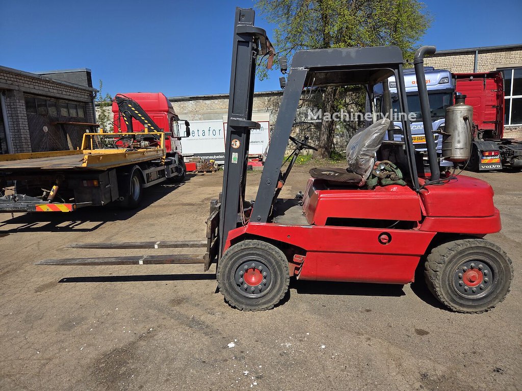 Linde H 40 dizel viljuškar