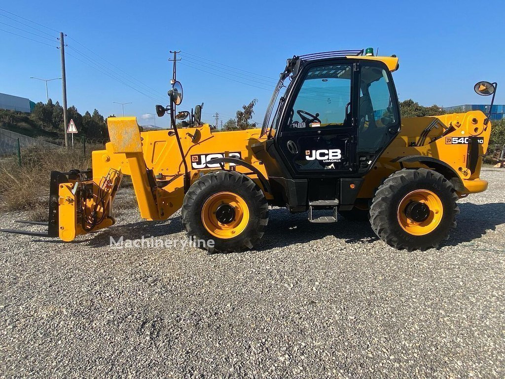 Novi JCB 540-200 teleskopski utovarivač