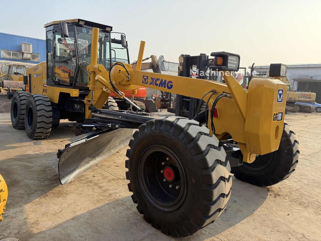XCMG GR180 grejder