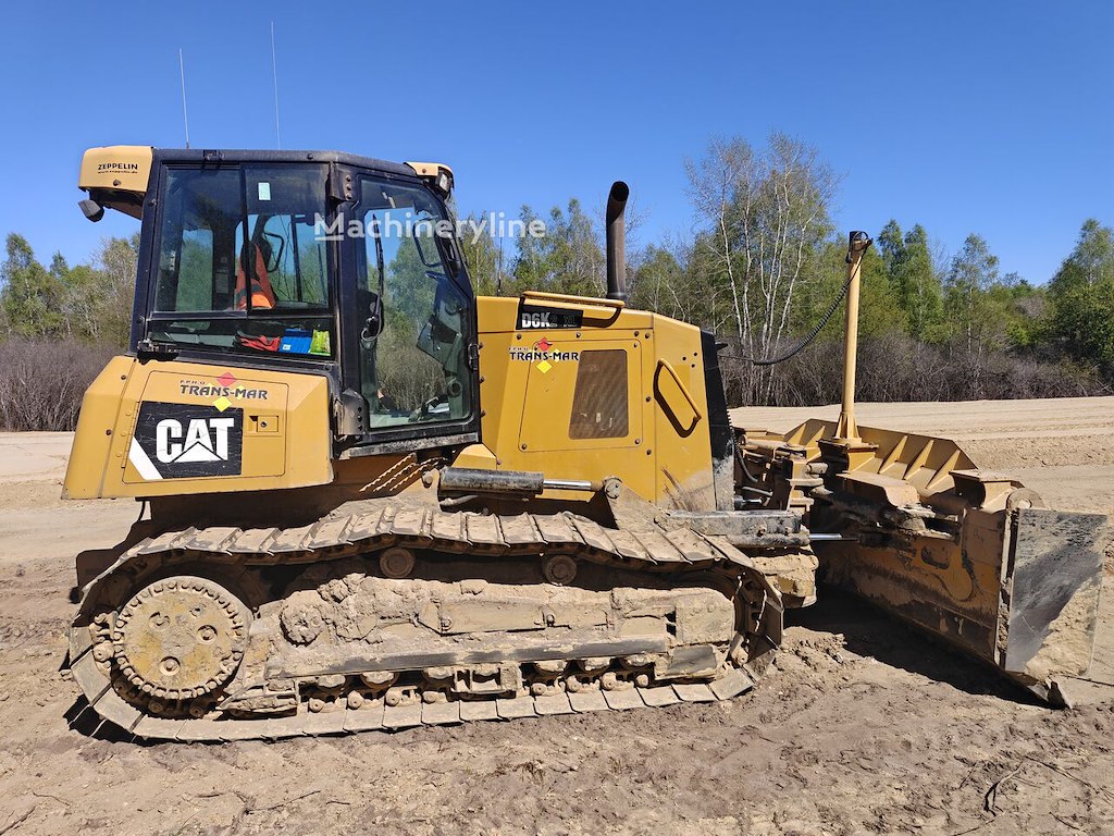 Caterpillar D6K2 XL buldožer