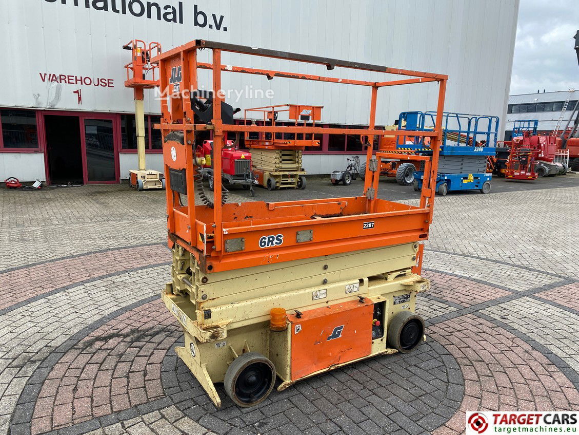 JLG 6RS makazasta platforma
