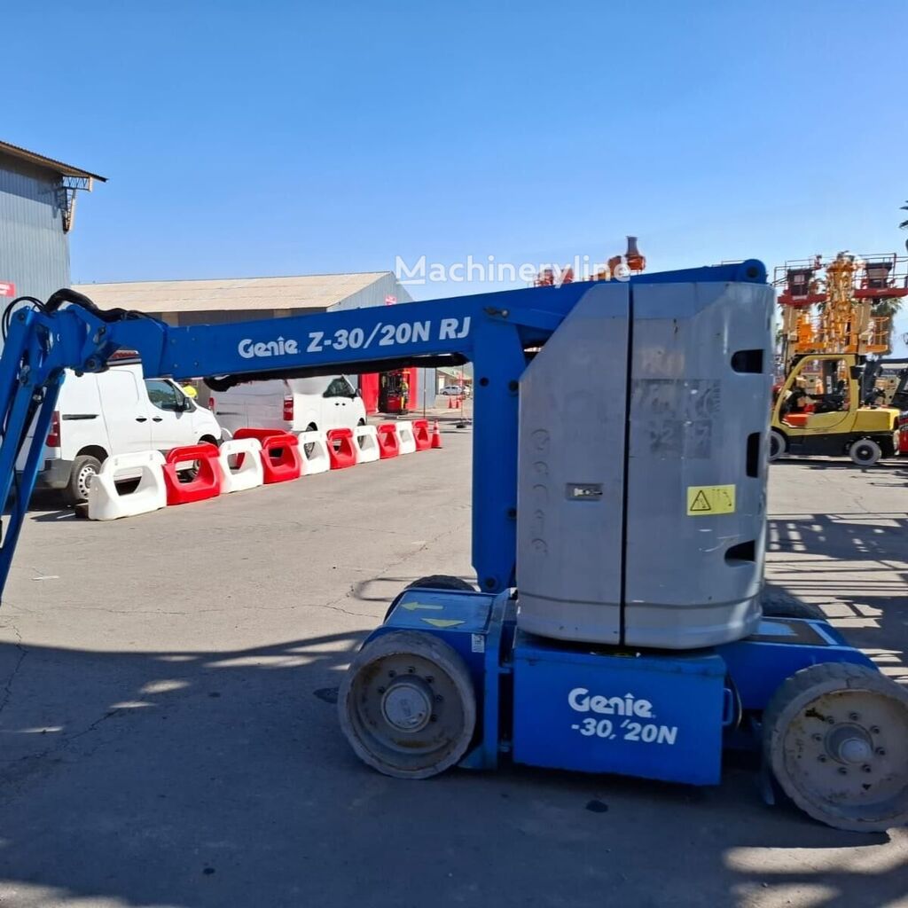 Genie Z30/20 Na hidraulična zglobna platforma
