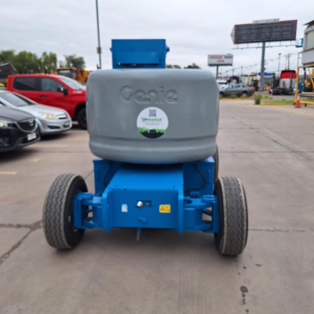 Genie Z4525DC hidraulična zglobna platforma