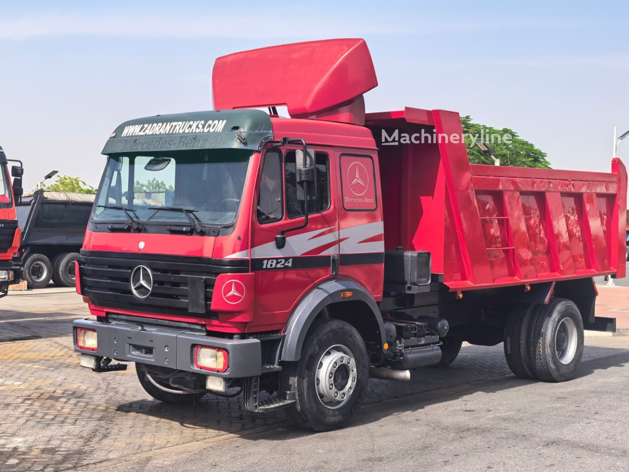 Mercedes-Benz SK 1824 auto dizalica s korpom