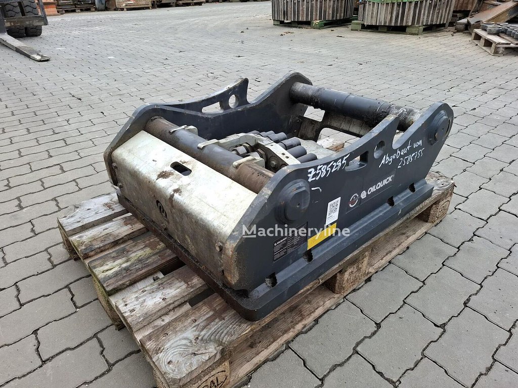 OilQuick OQ80 brza spojnica za bagera