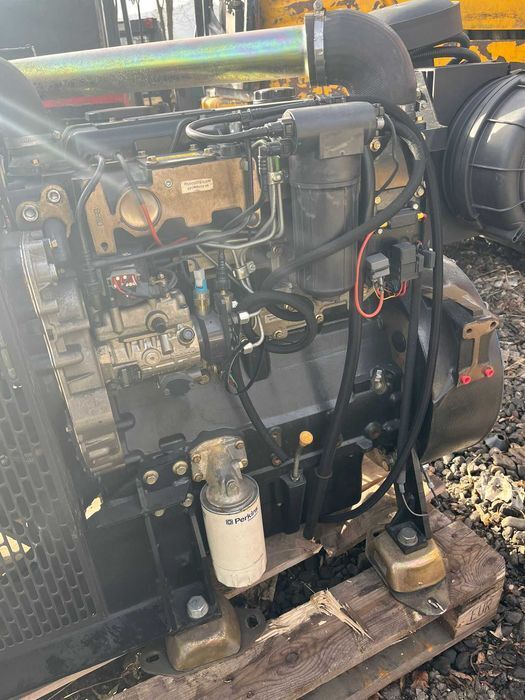 Perkins RJ 1104C-44TA motor za građevinske mašine