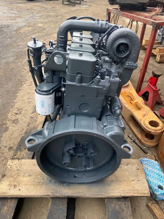 Cummins 4T-390 motor za Komatsu Volvo JCB Perkins Deutz Kubota bagera