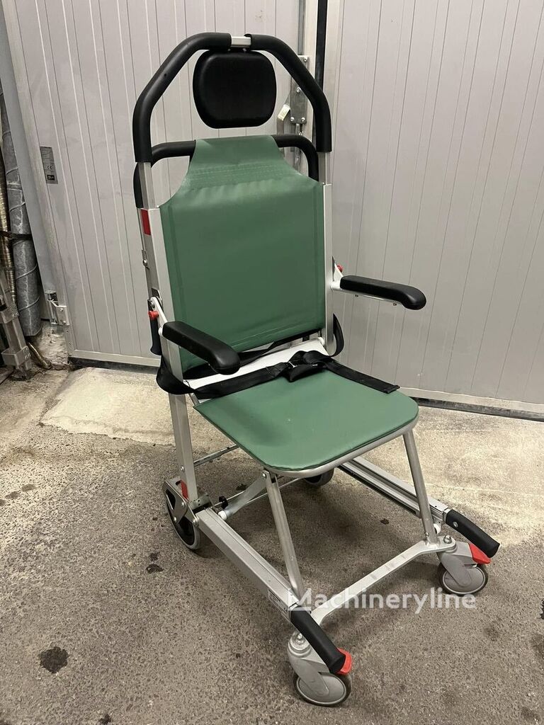 Pensi stairchair / carrychair ostala medicinska oprema