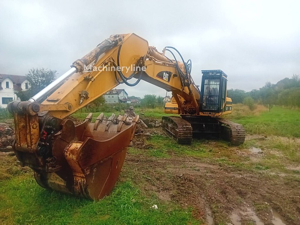 Caterpillar 330 BL bager guseničar