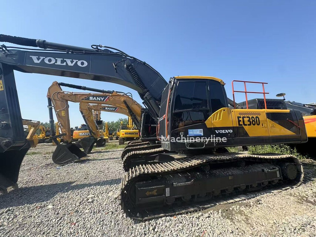 Volvo EC380 bager guseničar