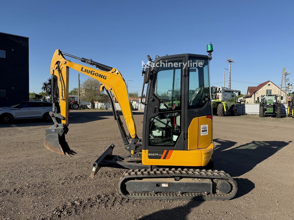 LiuGong 9027FZTS mini bager