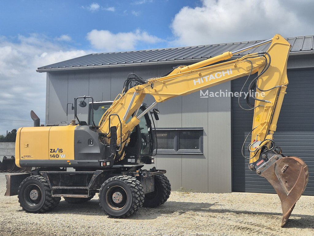 Hitachi ZX140 bager točkaš