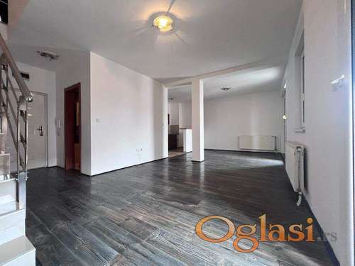 Komforan duplex bez ulagnja !