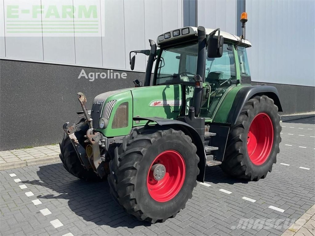 Fendt 411 Vario traktor točkaš