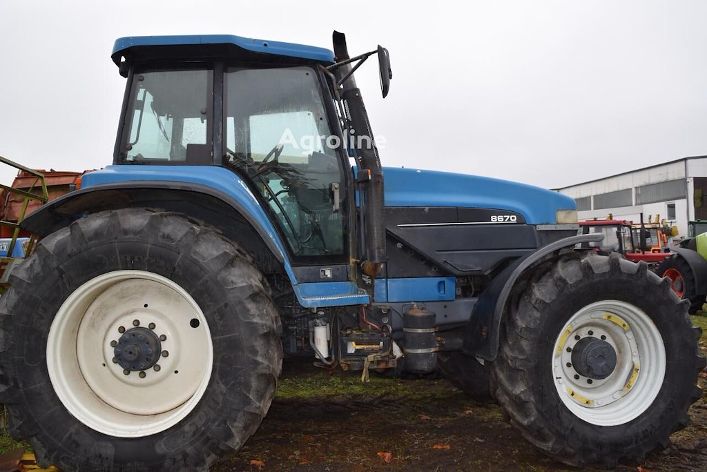 New Holland 8670 TA traktor točkaš