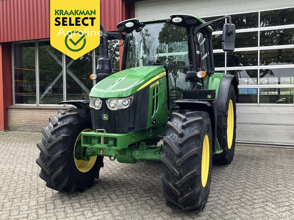 John Deere 6090M traktor točkaš
