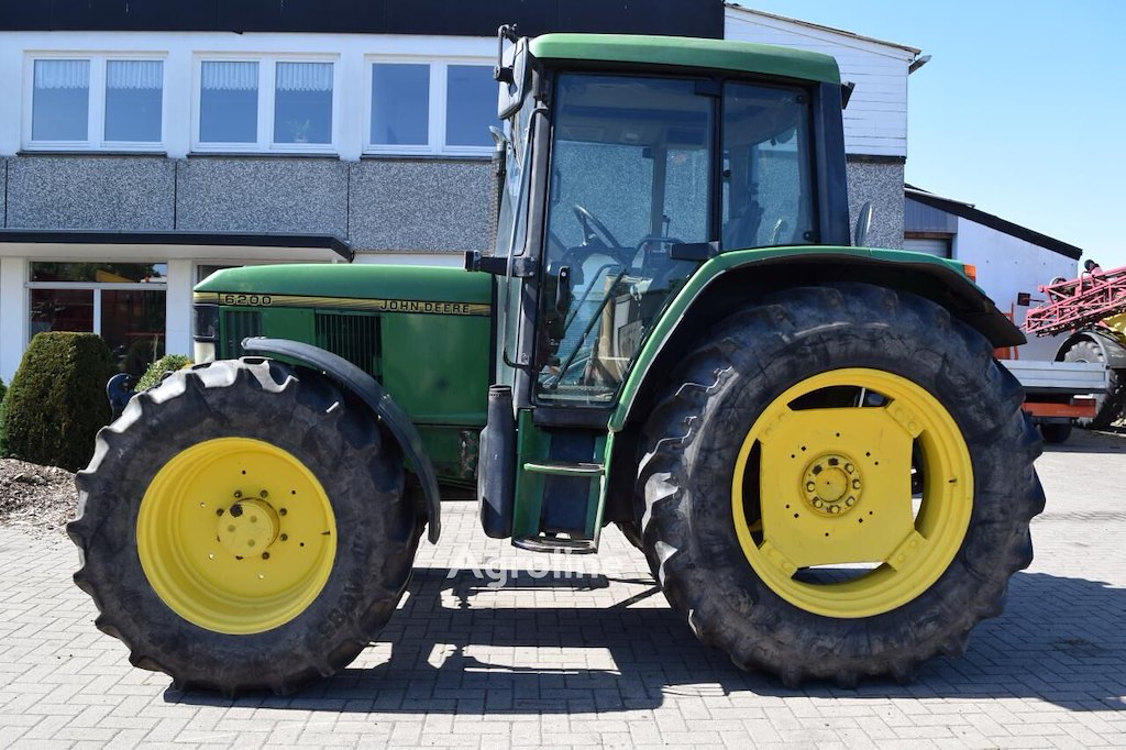 John Deere 6200 traktor točkaš