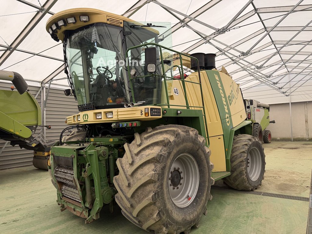 Krone BIG X700 kombajn za kukuruz
