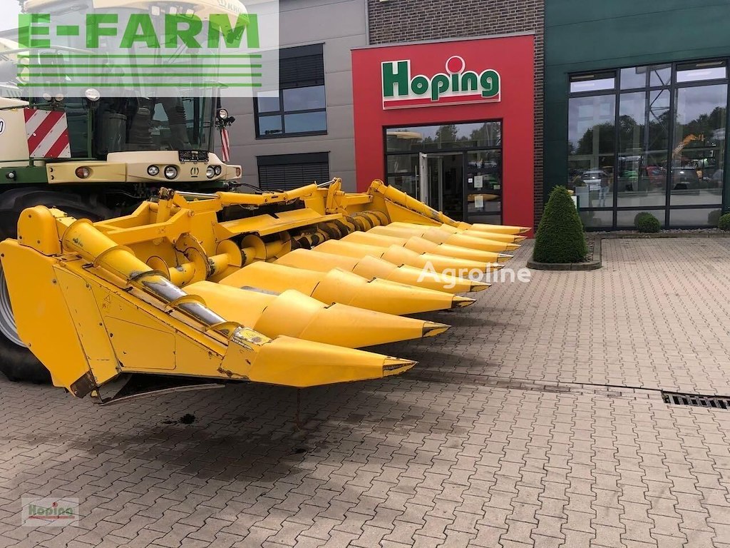 New Holland mf875w žetelica za kukuruz