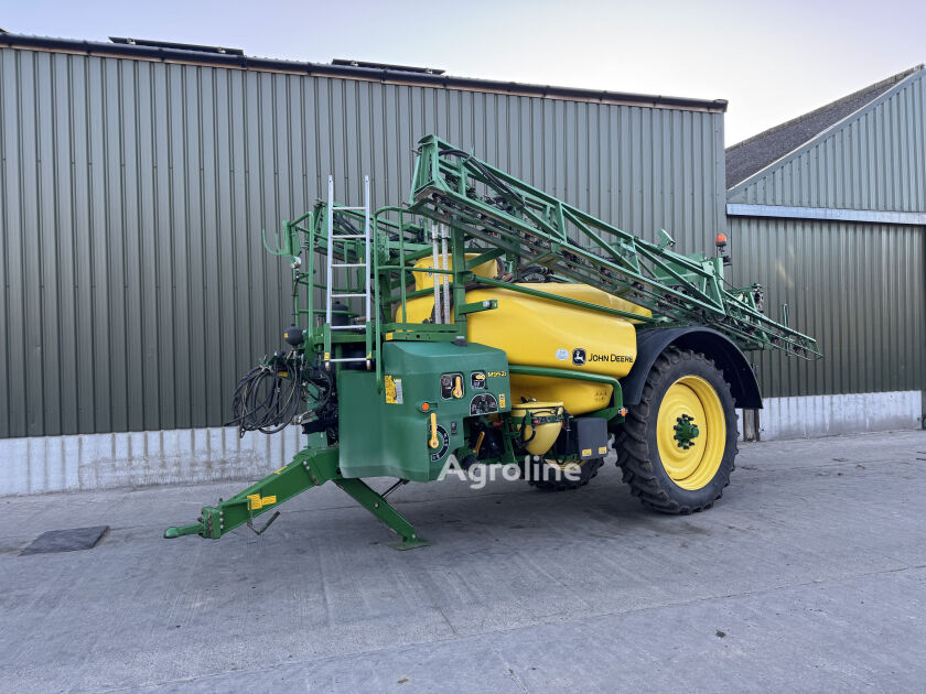 John Deere M962i vučena prskalica