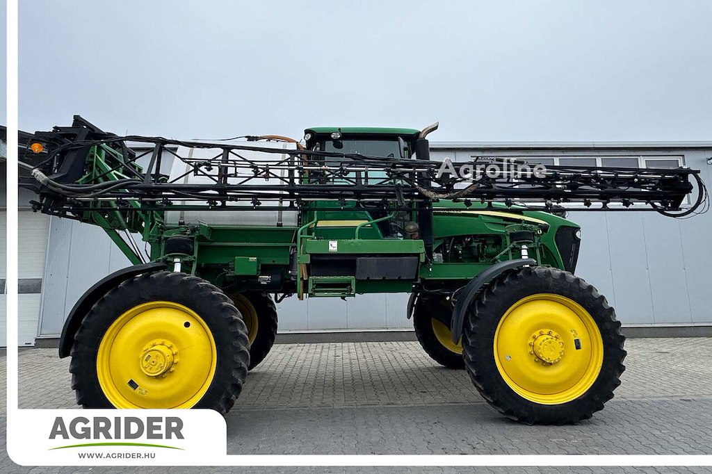 John Deere 4830 samohodna prskalica