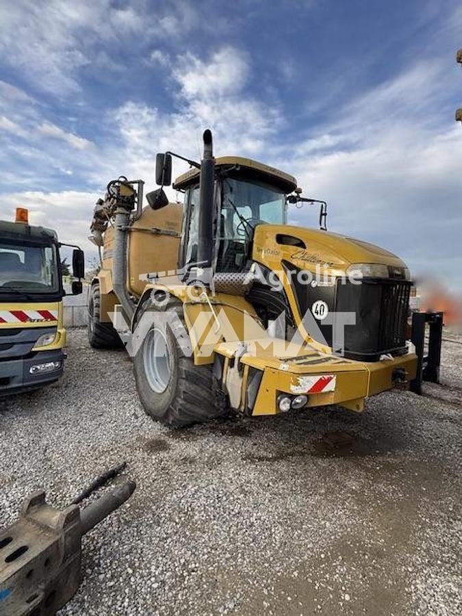 TerraGator CH TG 2244 nošena prskalica