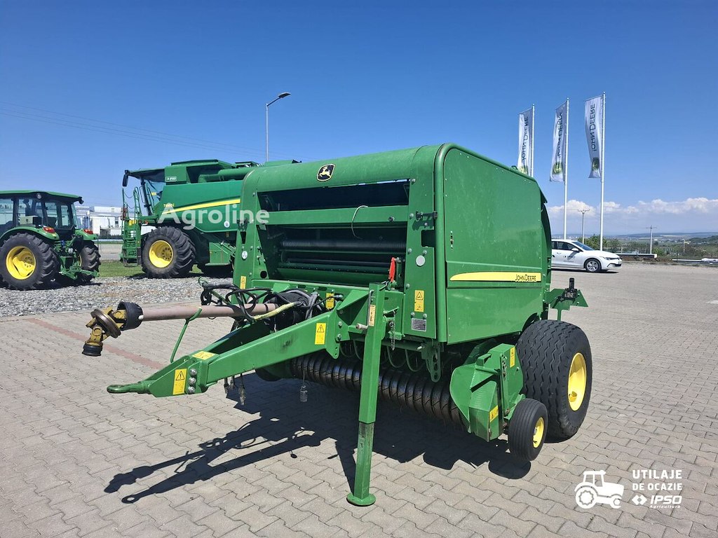 John Deere F440E balirka za okrugle bale