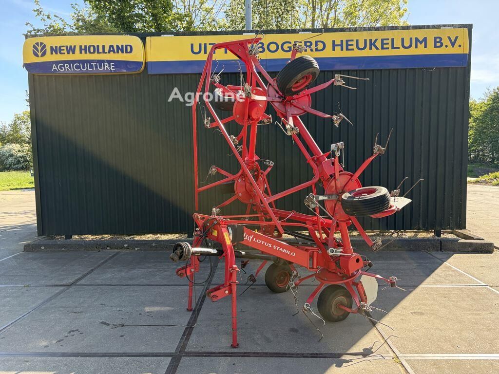 Lely Lotus Stabilo 675 AWS prevrtač sena