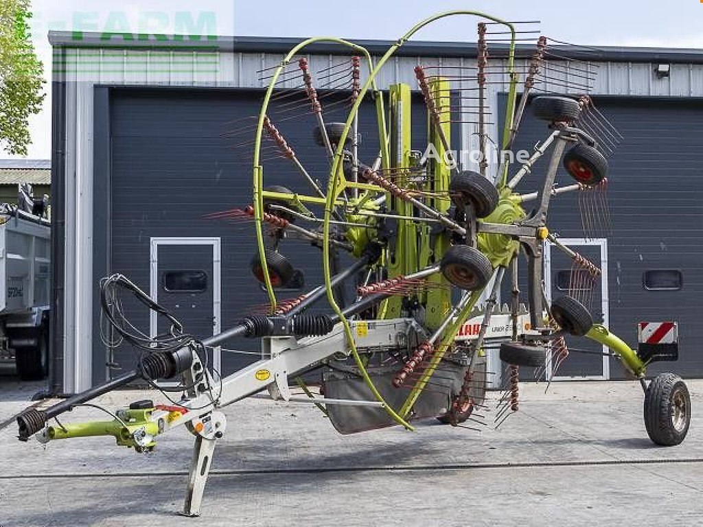 Claas 2800 prevrtač sena
