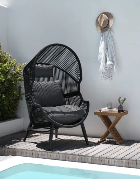 Lounge stolica crna