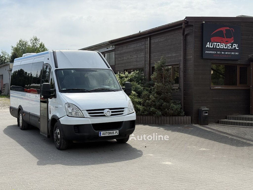 IVECO Daily putnički minibus